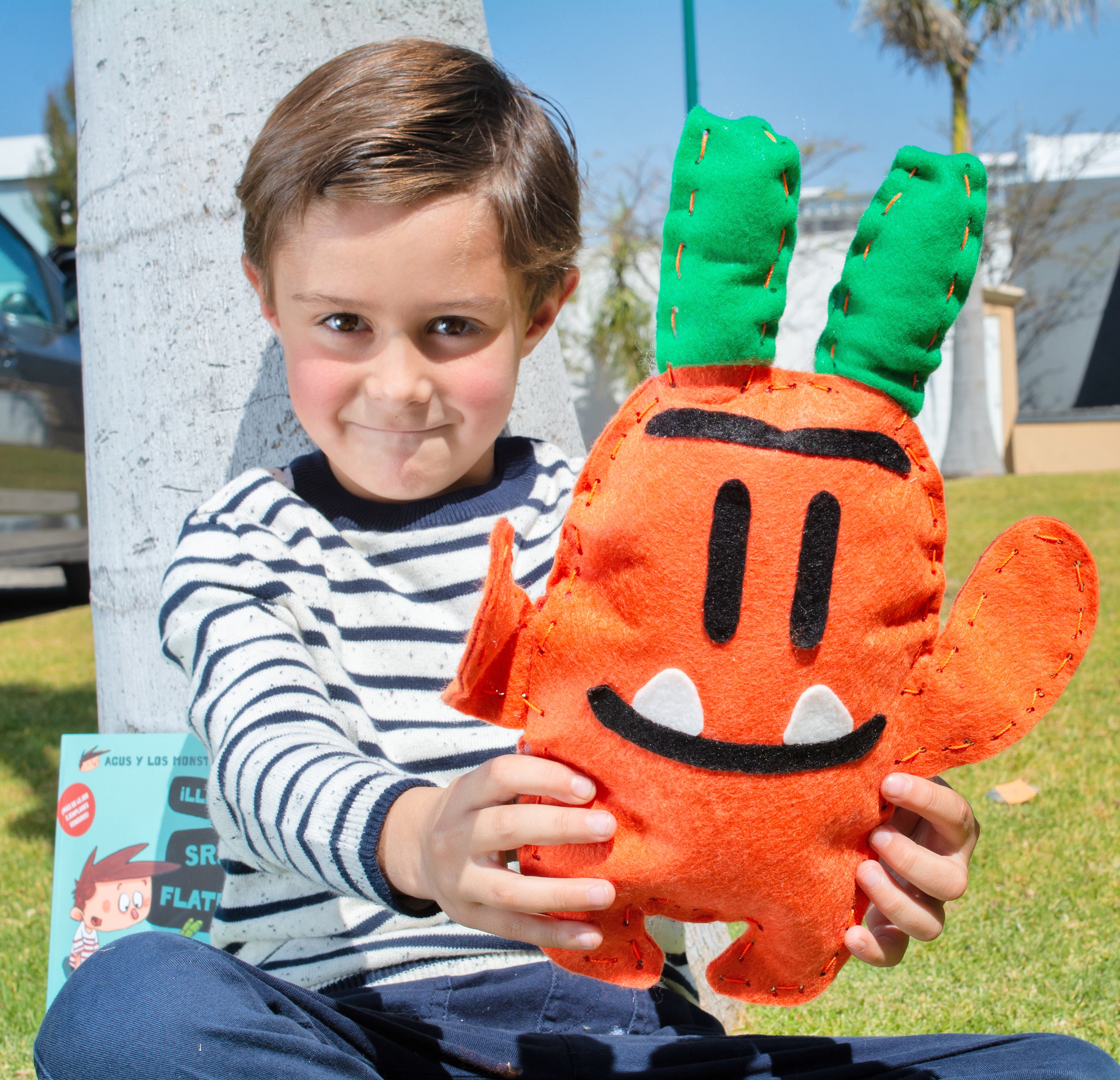 Cajita "¡Llega el Sr. Flat!" – Club Libritos